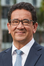 El Dr. Julio del Valle asumió el cargo de rector de la PUCP - PuntoEdu PUCP