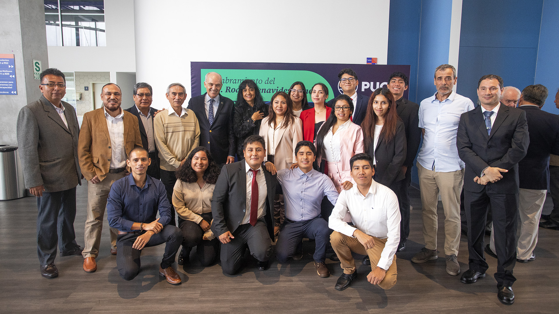 Roque Benavides es profesor invitado por su destacada trayectoria ...